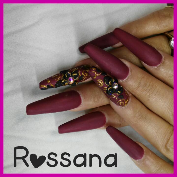 Roxana-nails